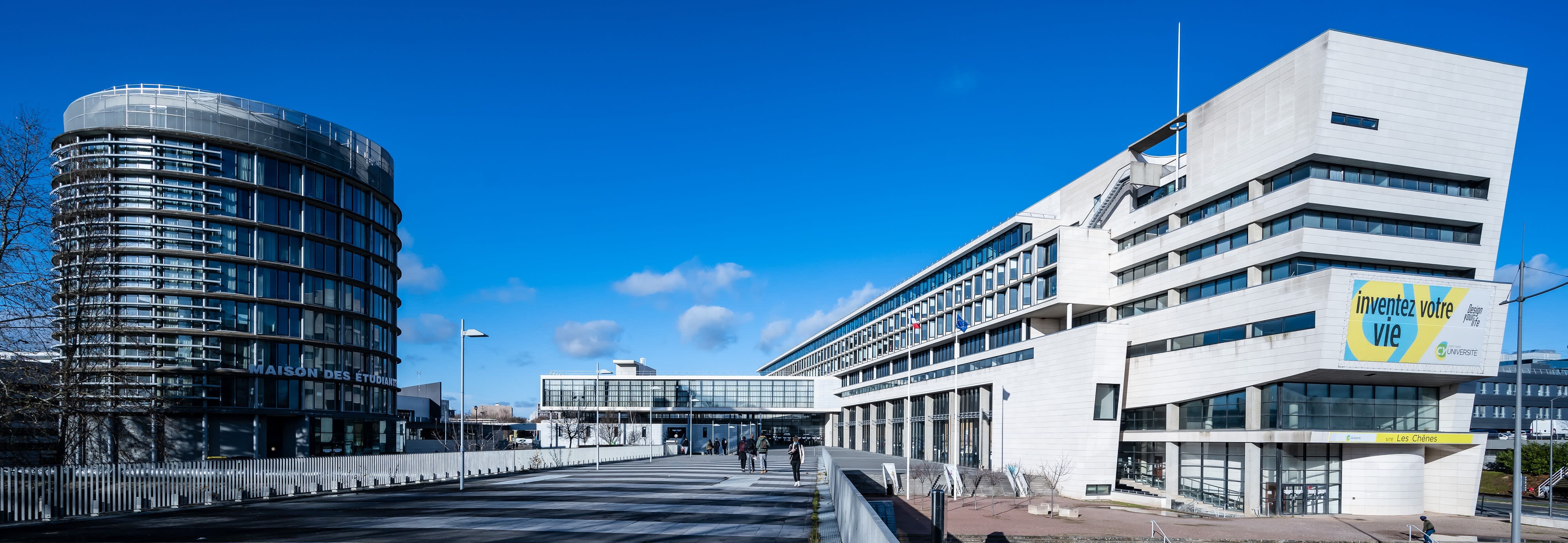 Cergy Pontoise University ID Card: CY Cergy Paris Université