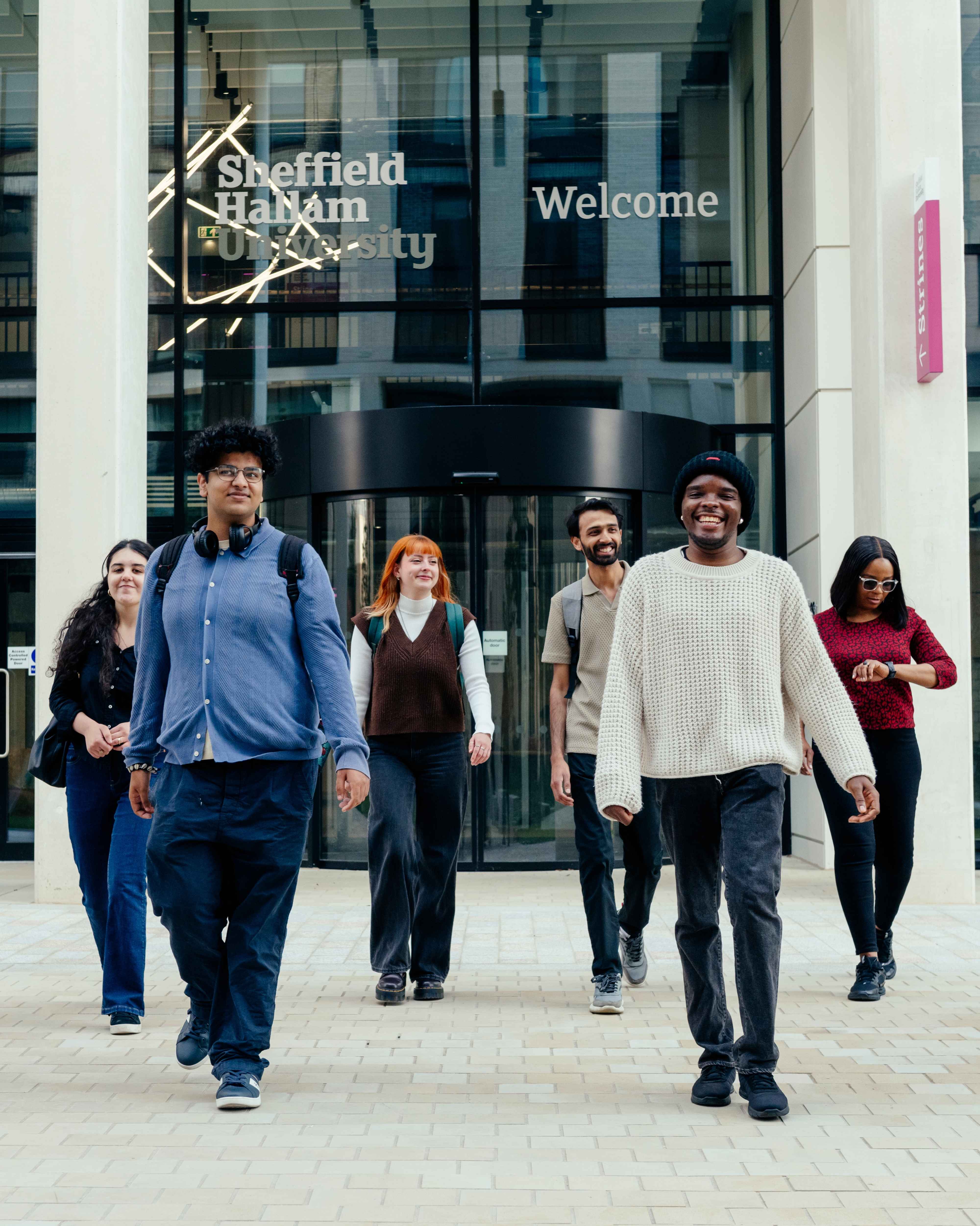 Sheffield Hallam University: برامج, القبول | educations.com