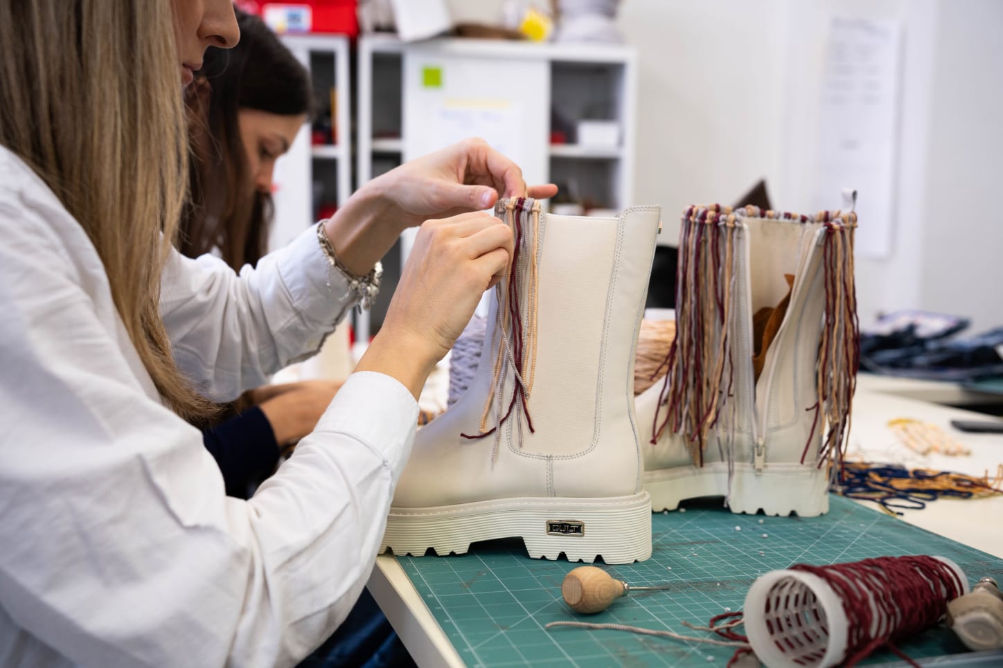 Accademia del Lusso 1-year course in shoes and accessories design