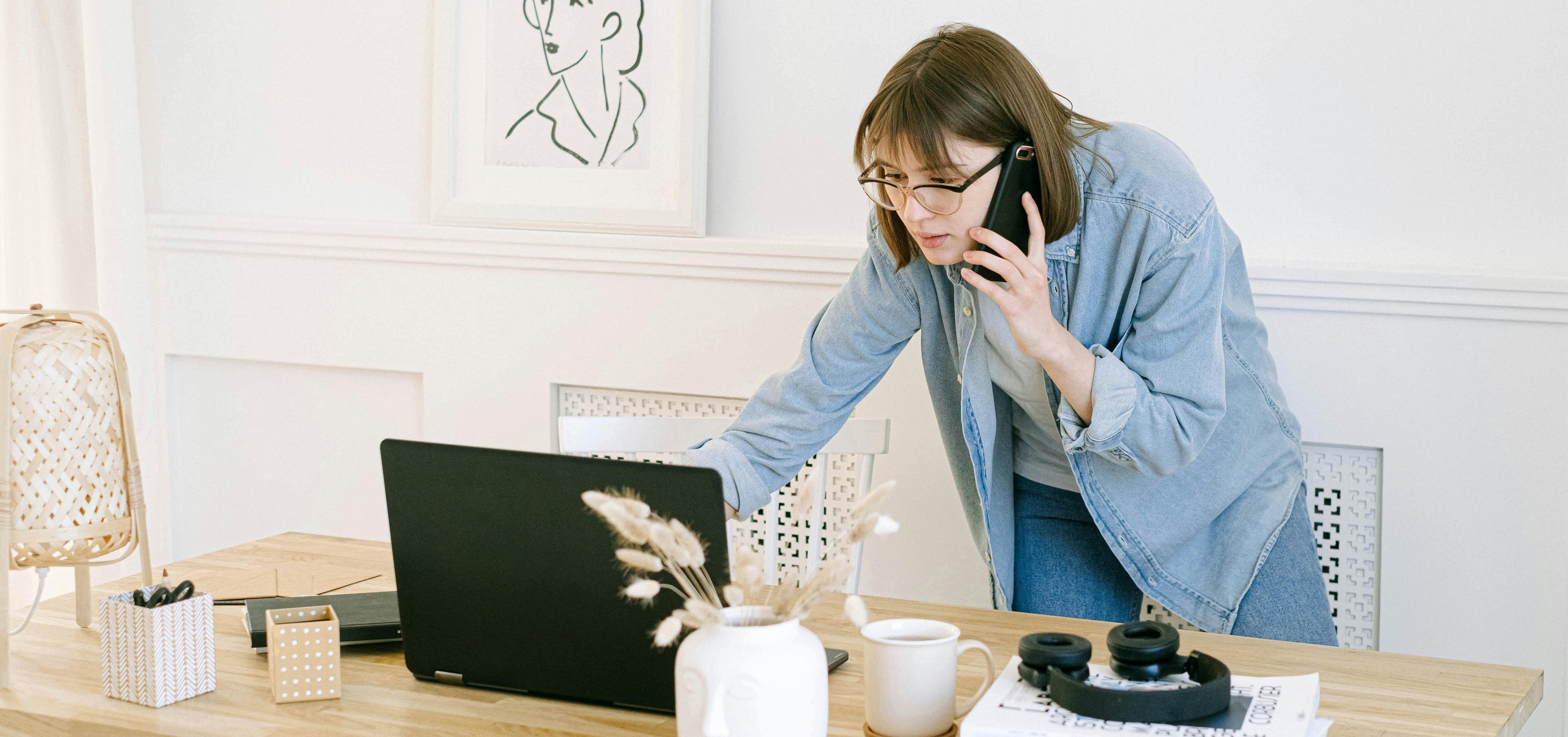 How to Email a Professor (+ Etiquette Tips)