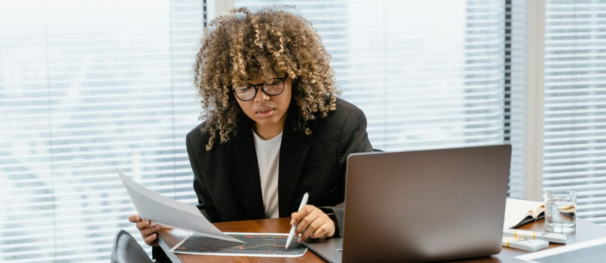 Top Data Analyst Skills You Need for a Competitive Career